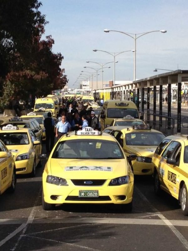 Southeast Taxi Services Melbourne – Airport Taxi Booking Services Melbourne